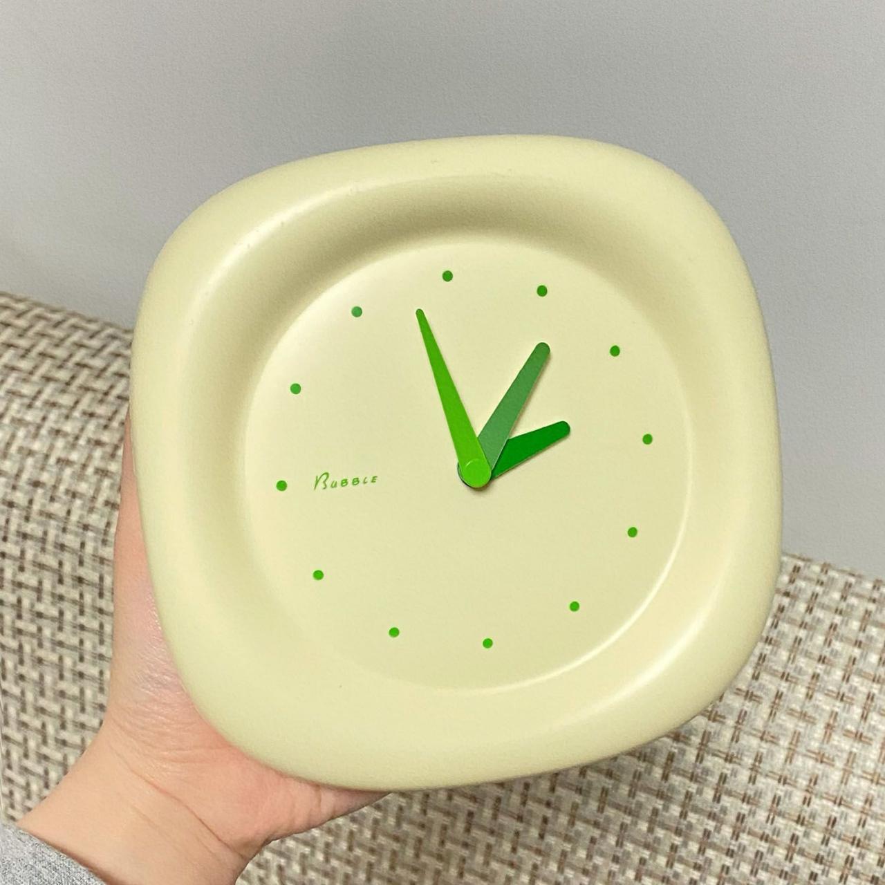 Creative Bubble Table Wall Clock Korean Style Kawaii Cute Wall Clocks ...