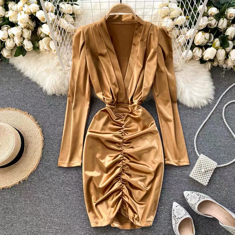 Insta-style Private Dress, Sexy Bodycon Dess, Deep V-neck, Pleated ...