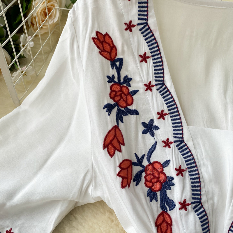 Heavy Embroidery Top, V-neck Holiday Shirt on Luulla