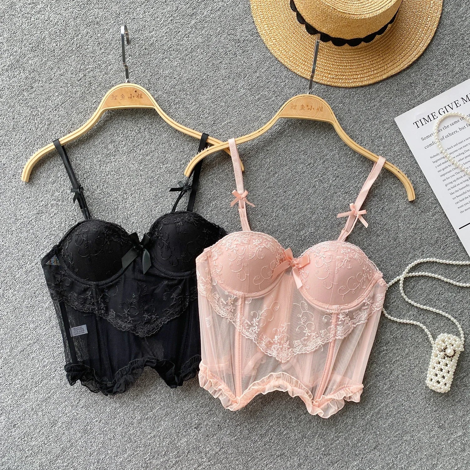 Elegant Lace Bustier Top Duo Set on Luulla