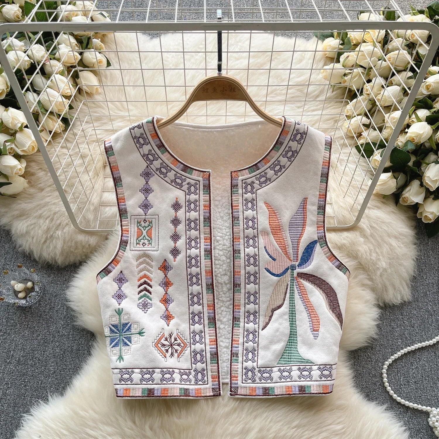 Boho Embroidered Sleeveless Vest With Floral Pattern on Luulla