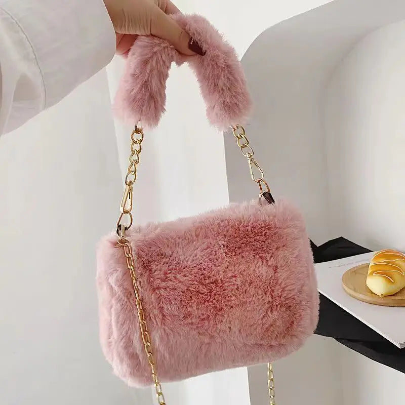 Plush Pink Faux Fur Handbag With Chain on Luulla