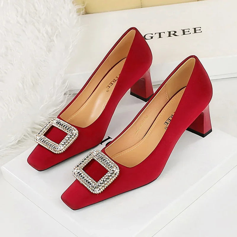 Elegant Red Block Heel Pumps With Buckle on Luulla