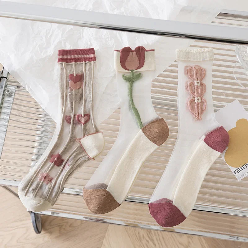 Sheer Floral Design Ankle Socks With Embroidery on Luulla