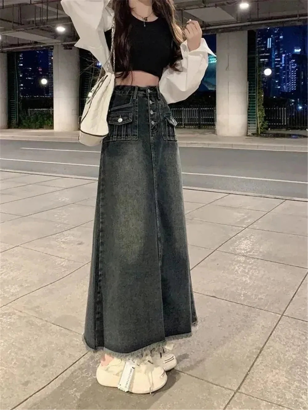 High-waisted Denim Maxi Skirt With Pockets on Luulla