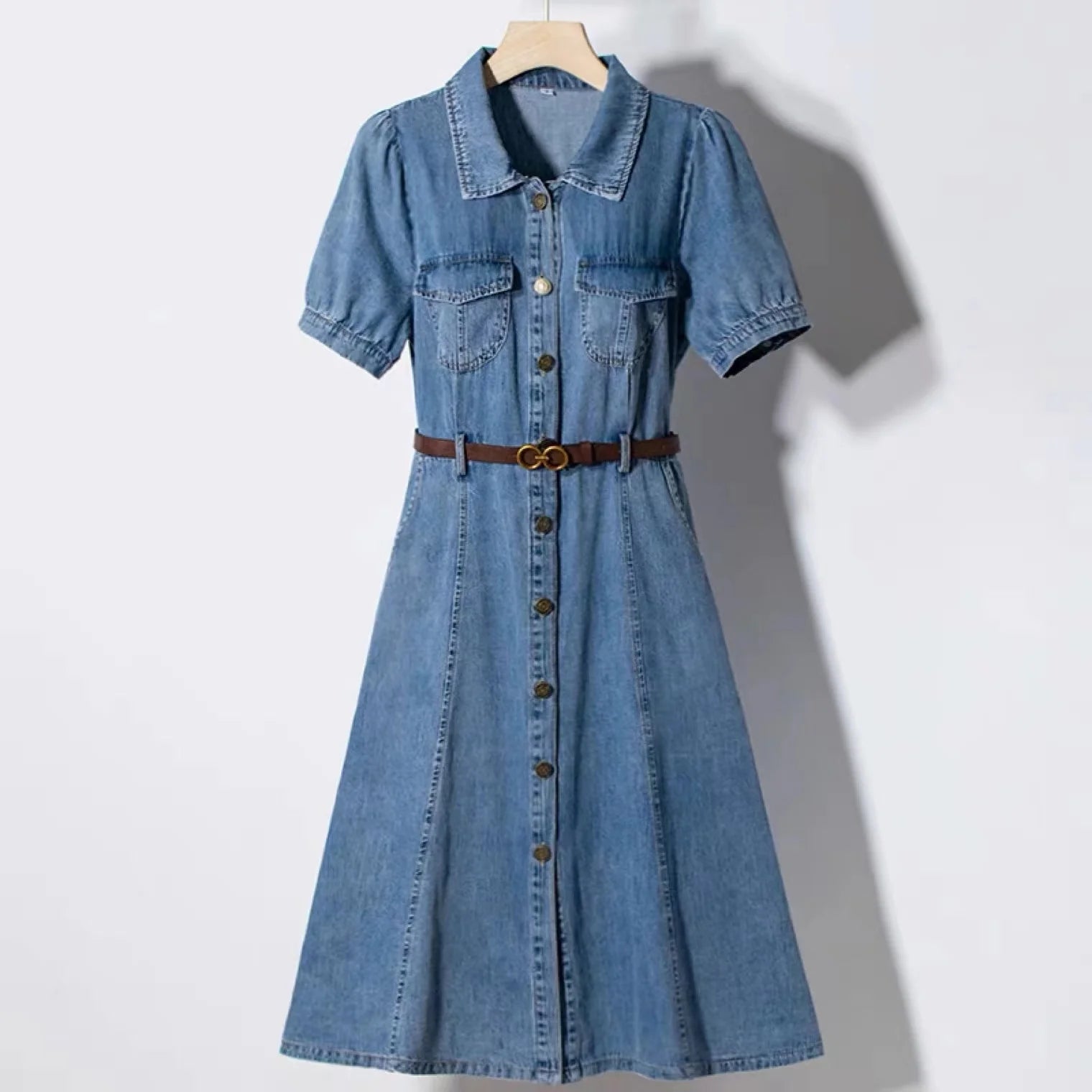 Buttoned Denim Dress With Belt And Pockets on Luulla